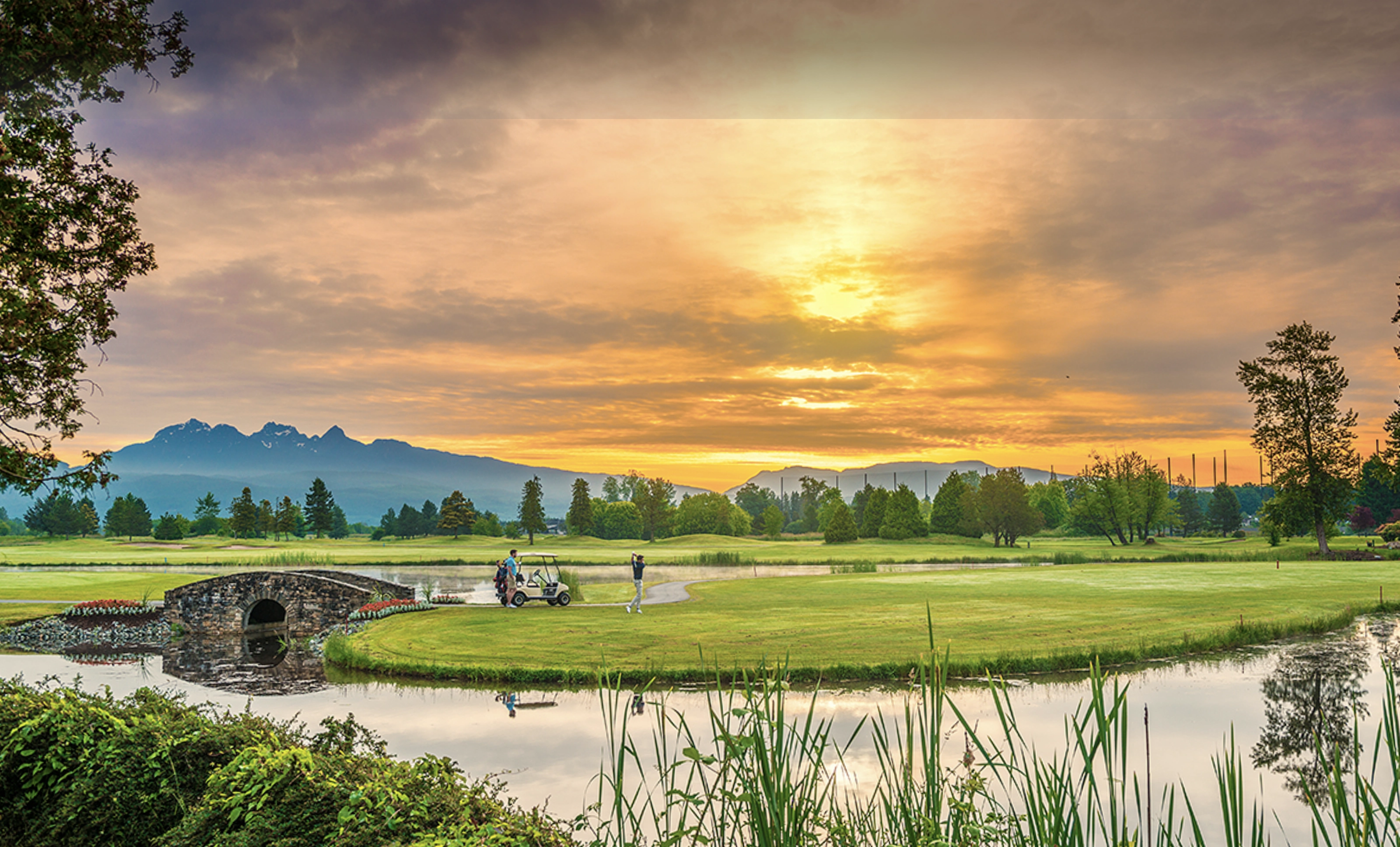 Meadow Gardens Golf Club: Post Course Announcements